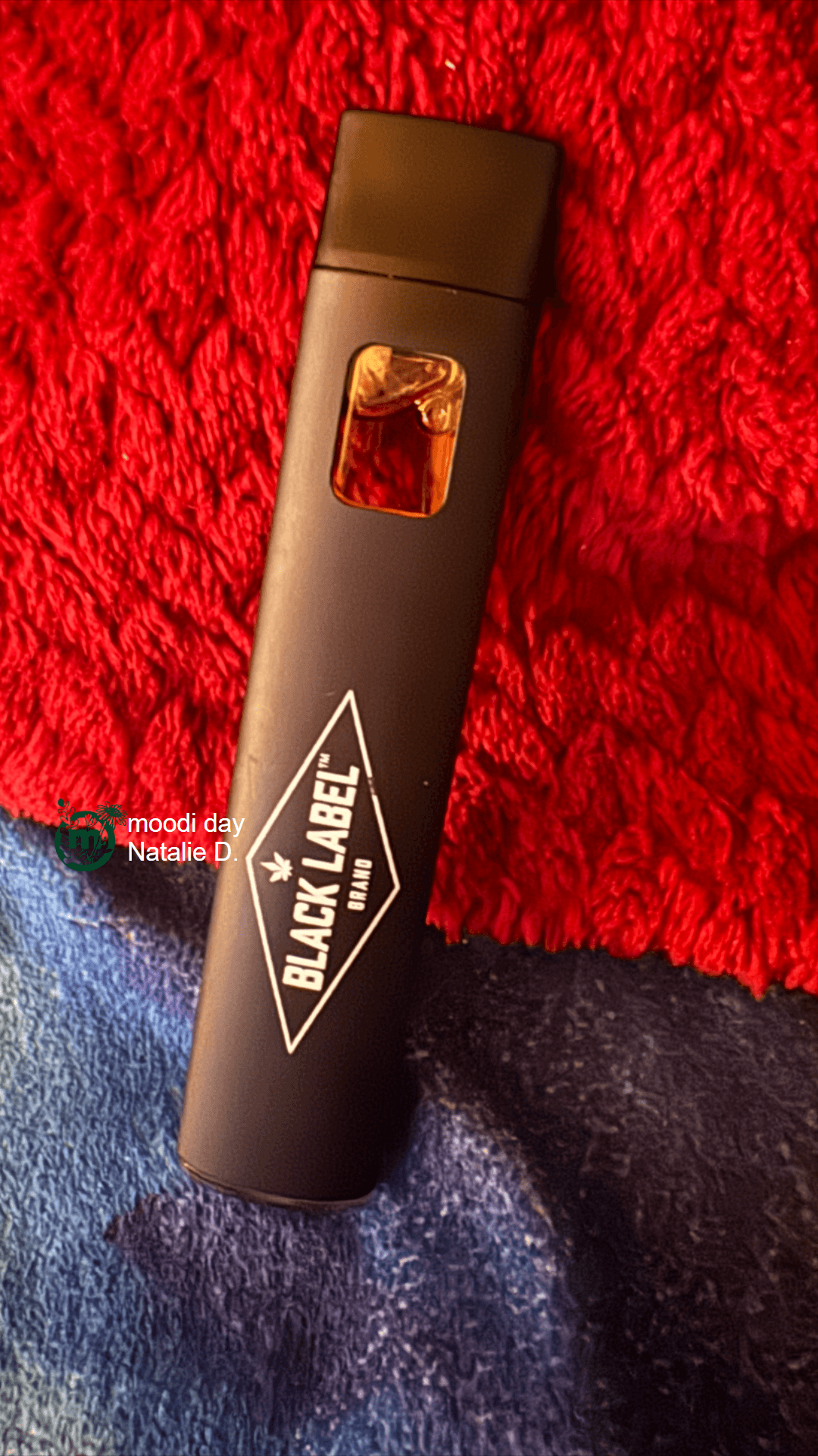 Black Label Maui Cookies Liquid Diamonds Disposable Review by Natalie D ...